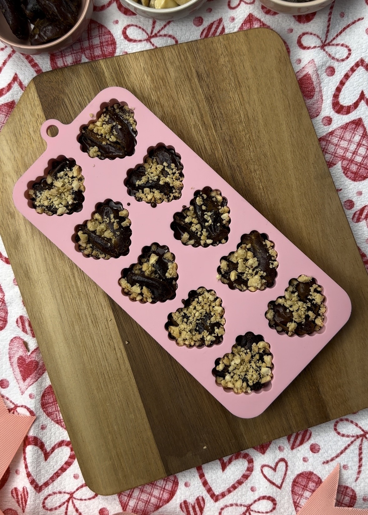 Easy Vegan Snickers Hearts - that chickpea